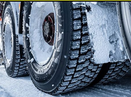 Changing Truck Tires: Step-by-Step Guide for Drivers | MT onroad